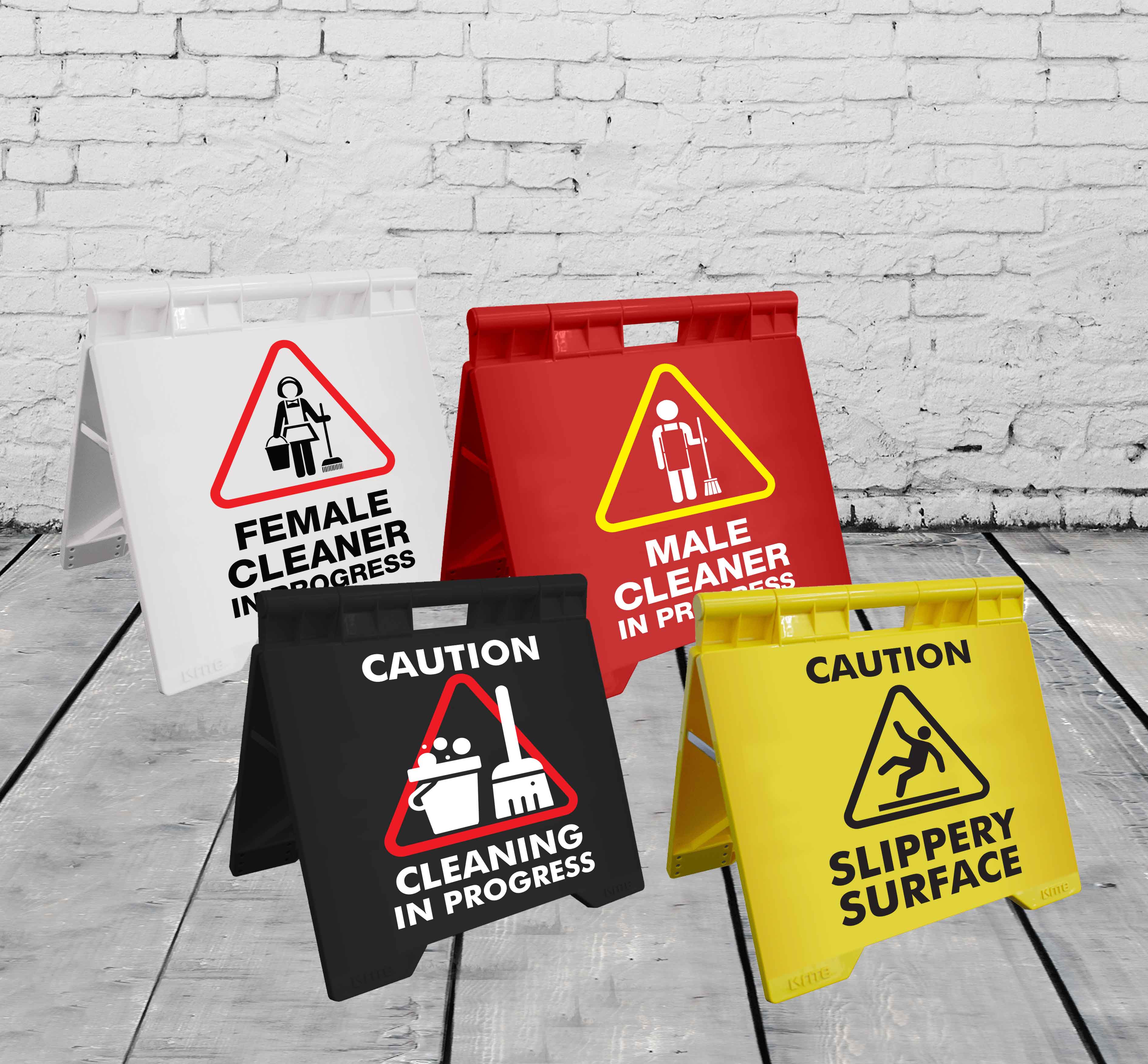 Cleaning Evarite A-Frames – New Signs